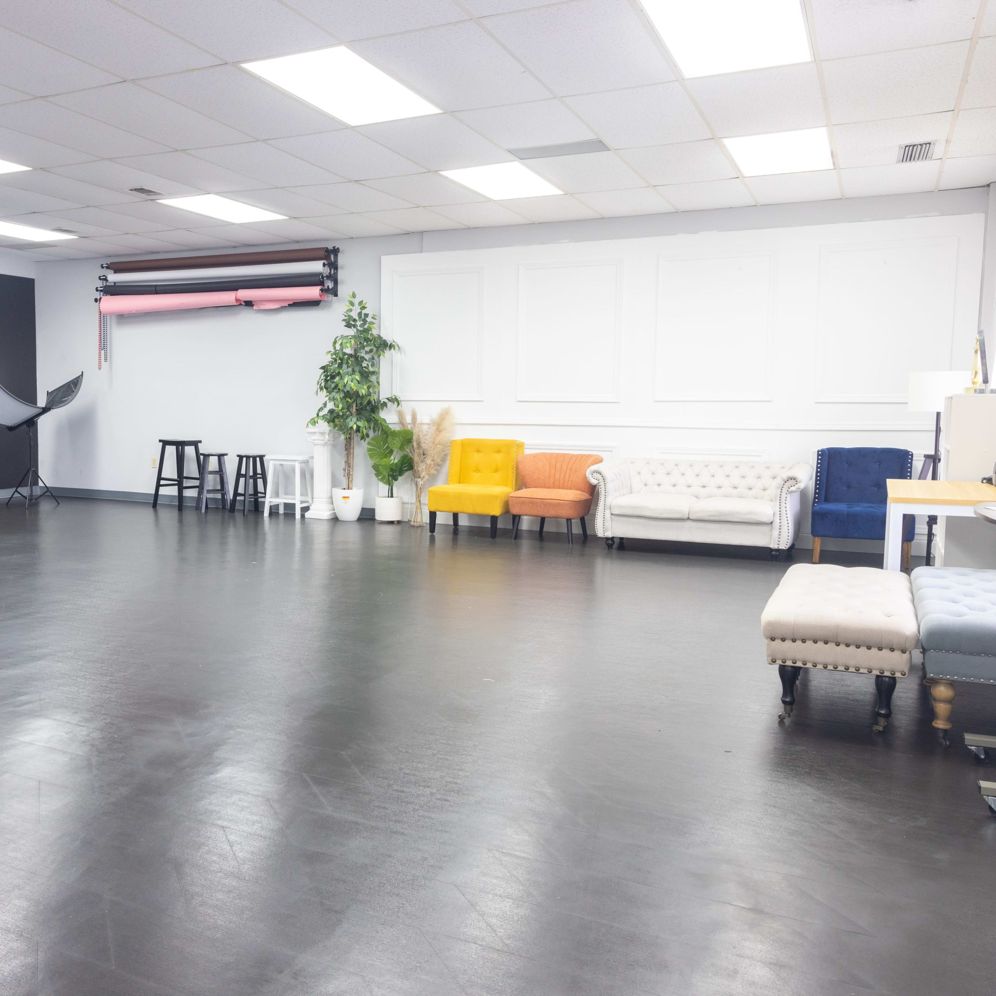 19 Best Photo Studios Near Me | Peerspace