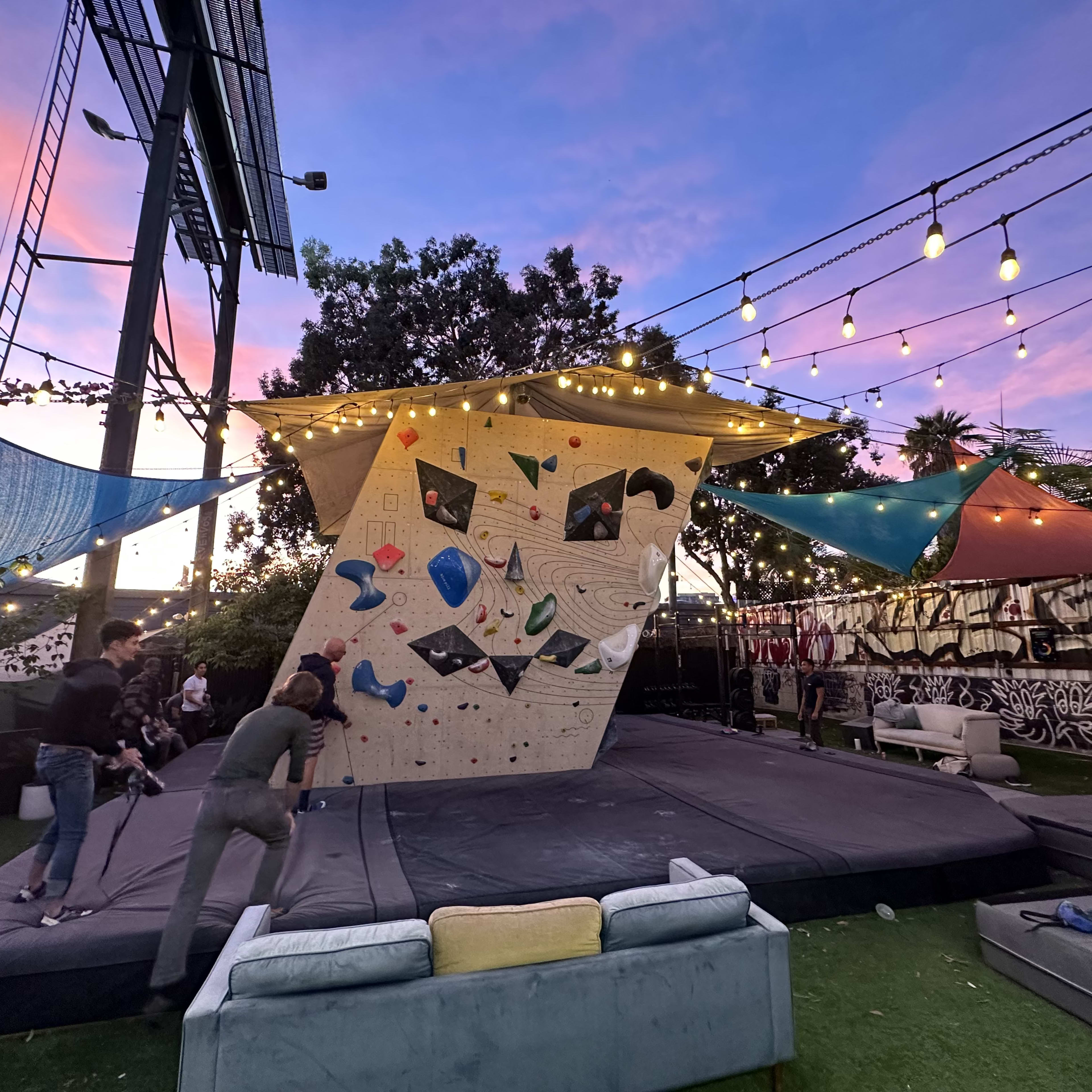 10 Best Outdoor & Backyard Party Venues Near Me | Peerspace