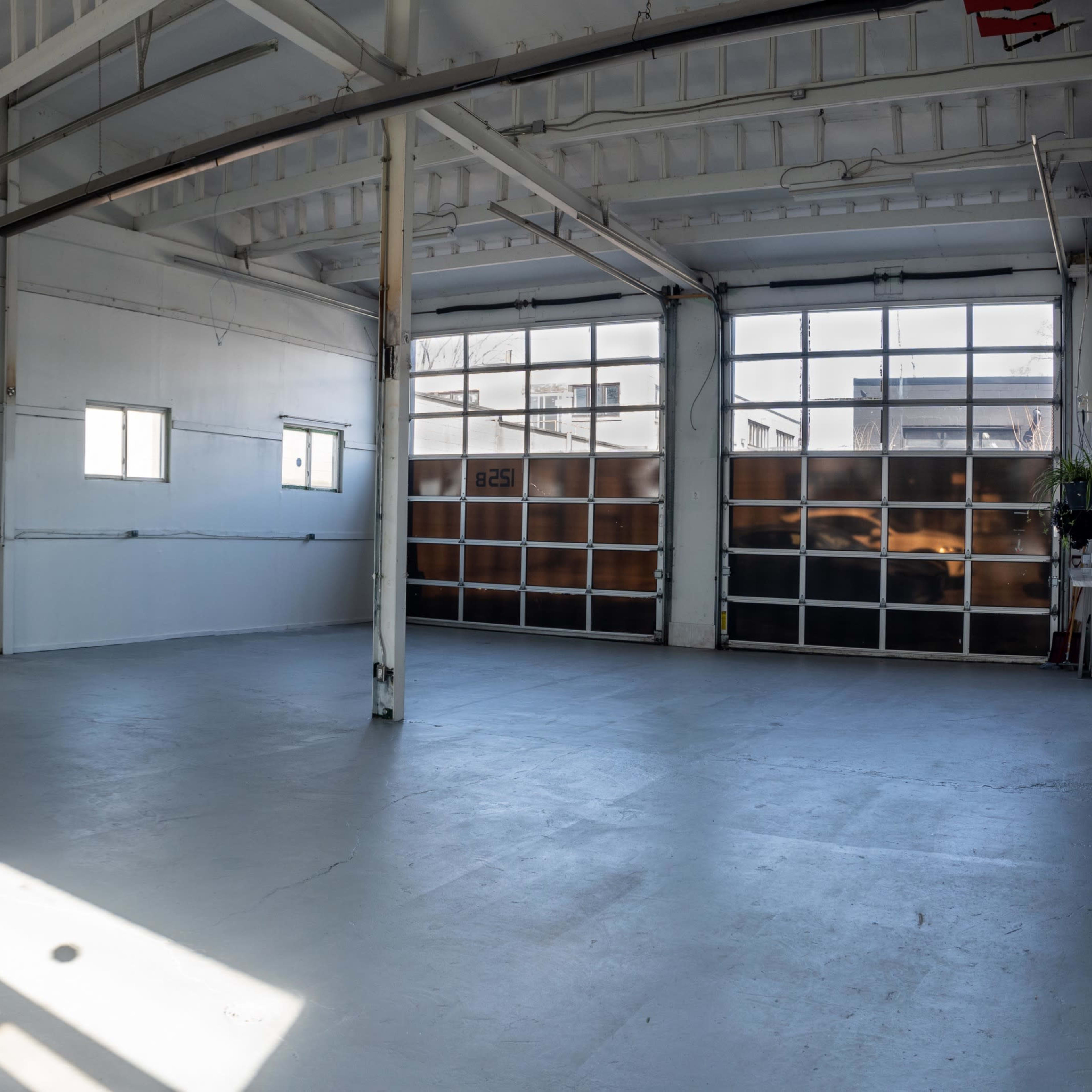 10 Best Garages for Rent Near Me | Peerspace