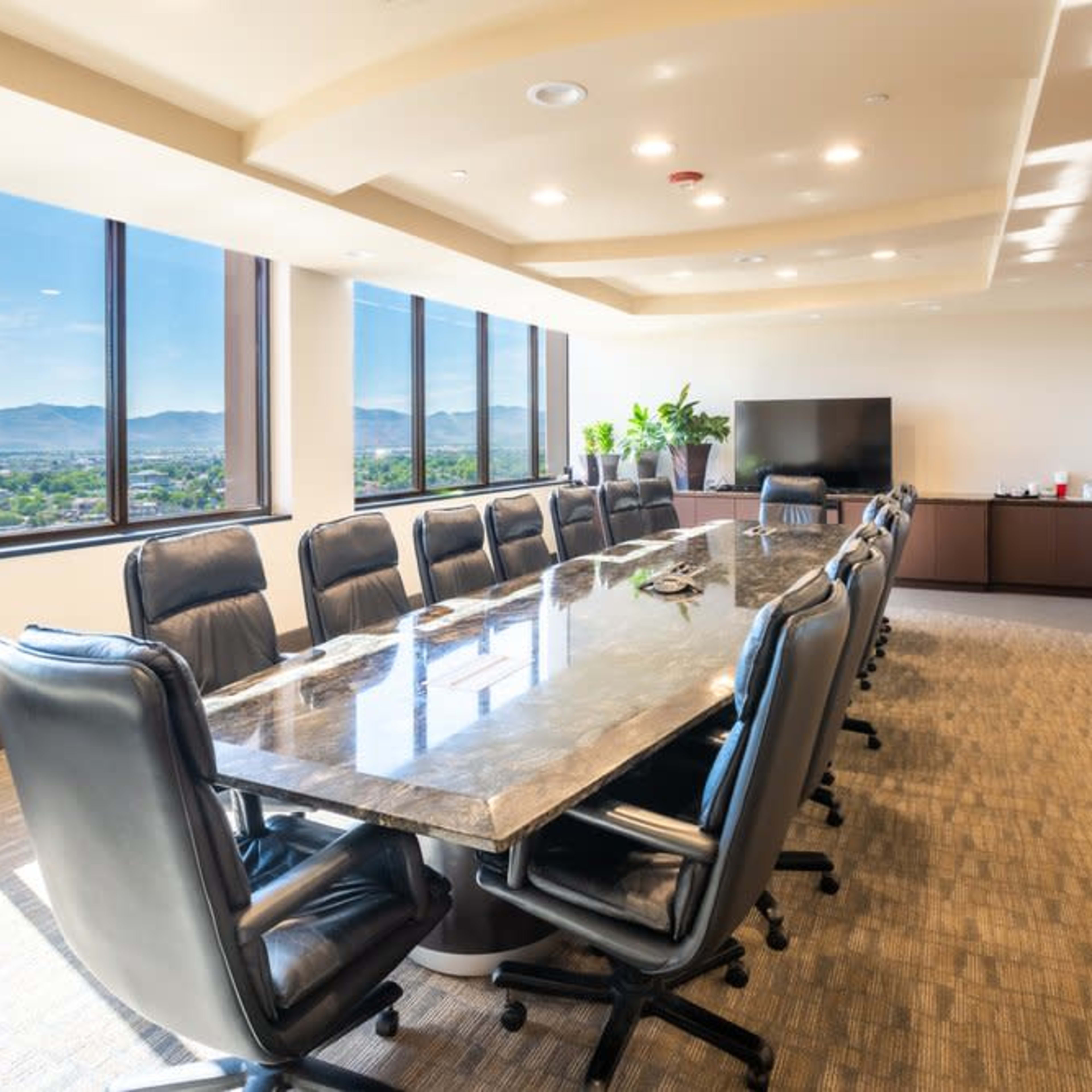 10 Best Office Spaces For Rent By The Hour in Reno, NV | Peerspace
