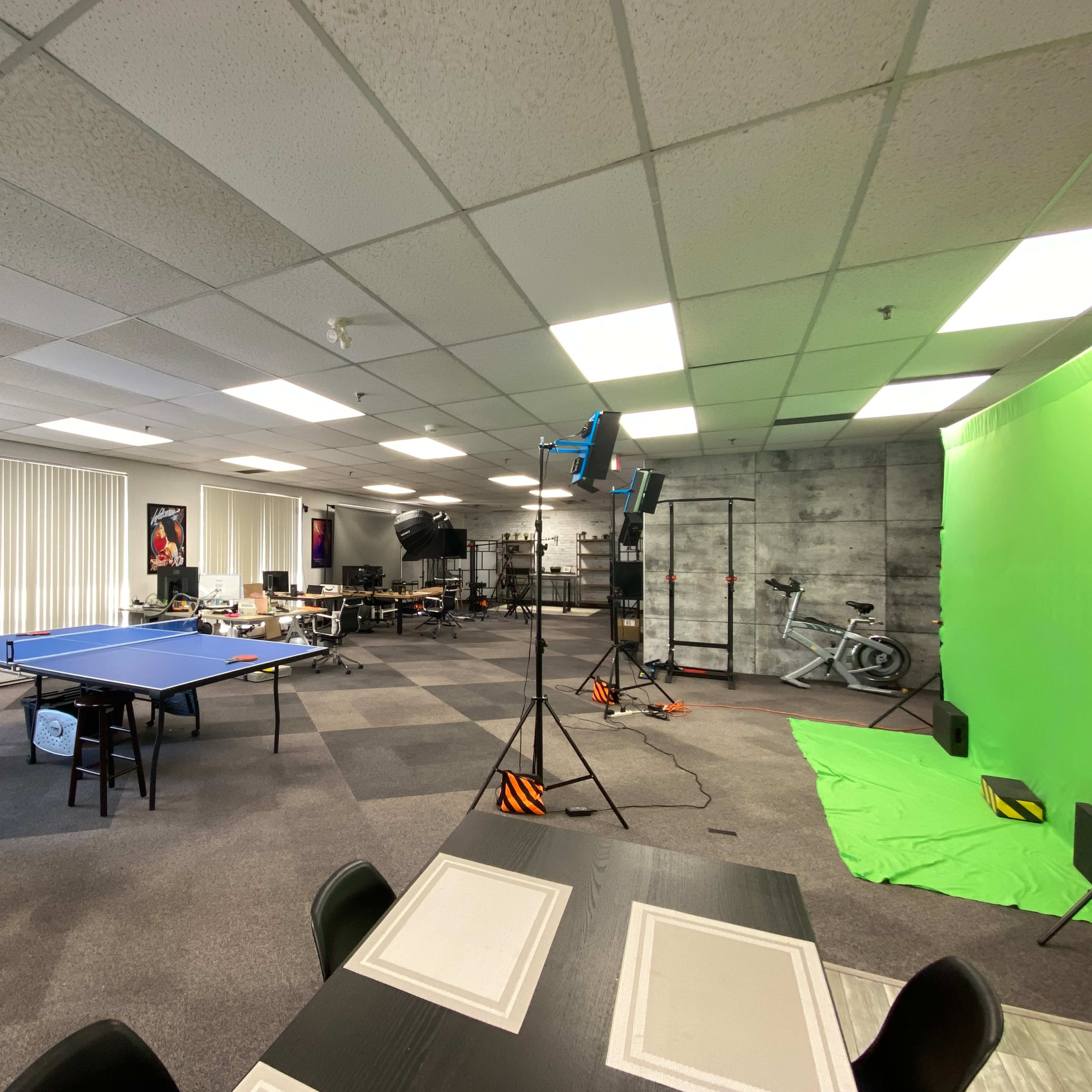 10 Best Photo Studios Near Me | Peerspace