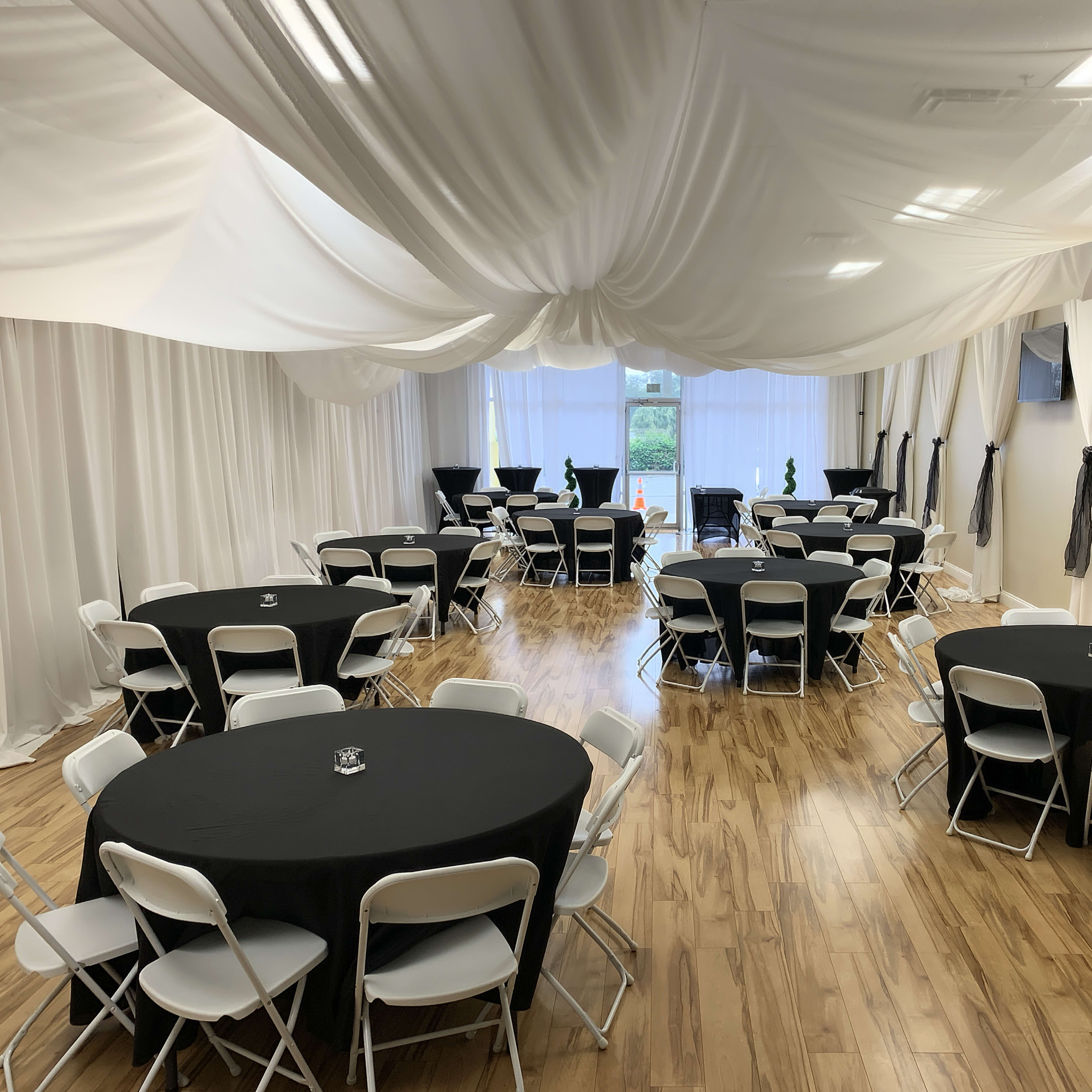 10 Best Seminar & Summit Venues Near Me | Peerspace