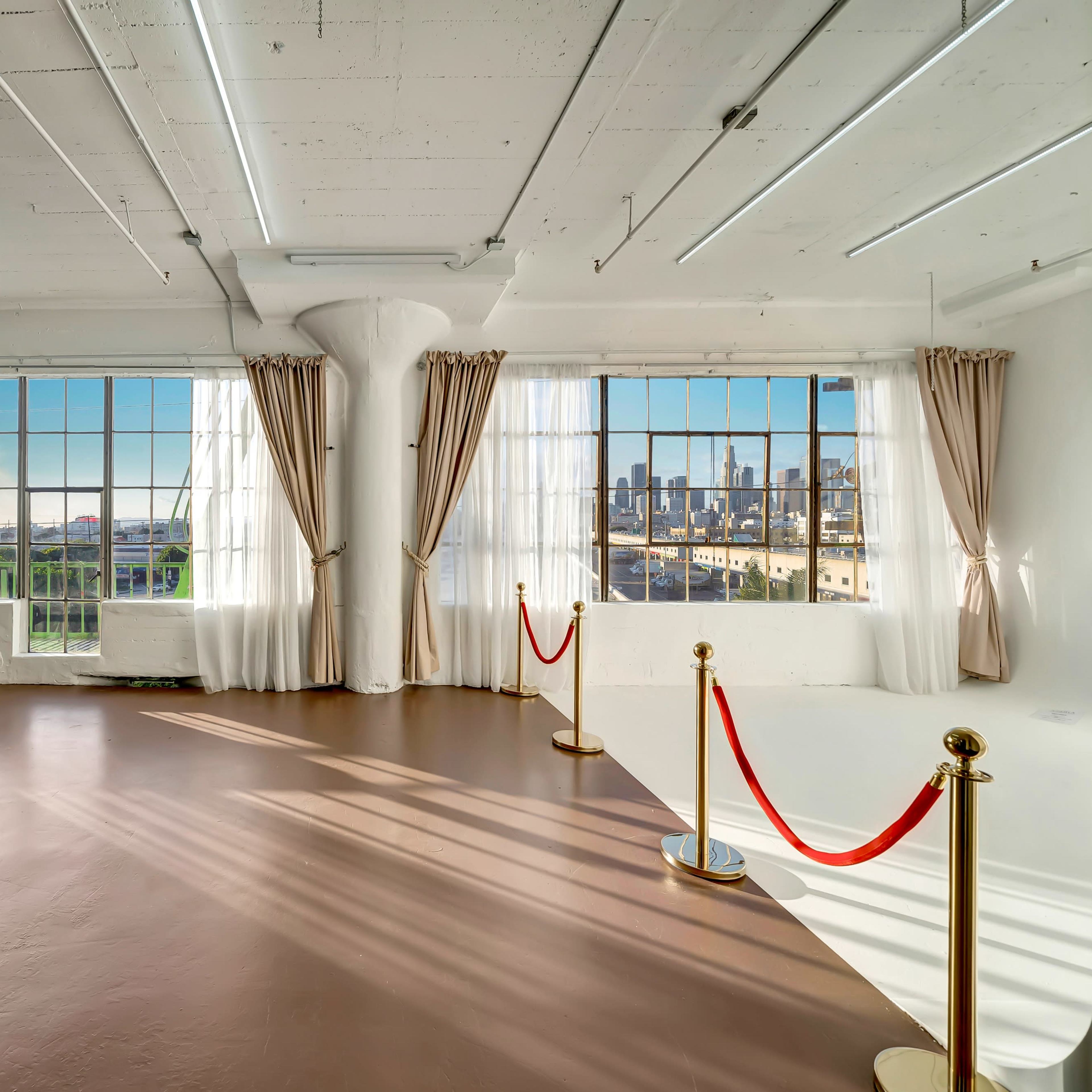 36 Best Photo Studios In Los Angeles, CA | Peerspace