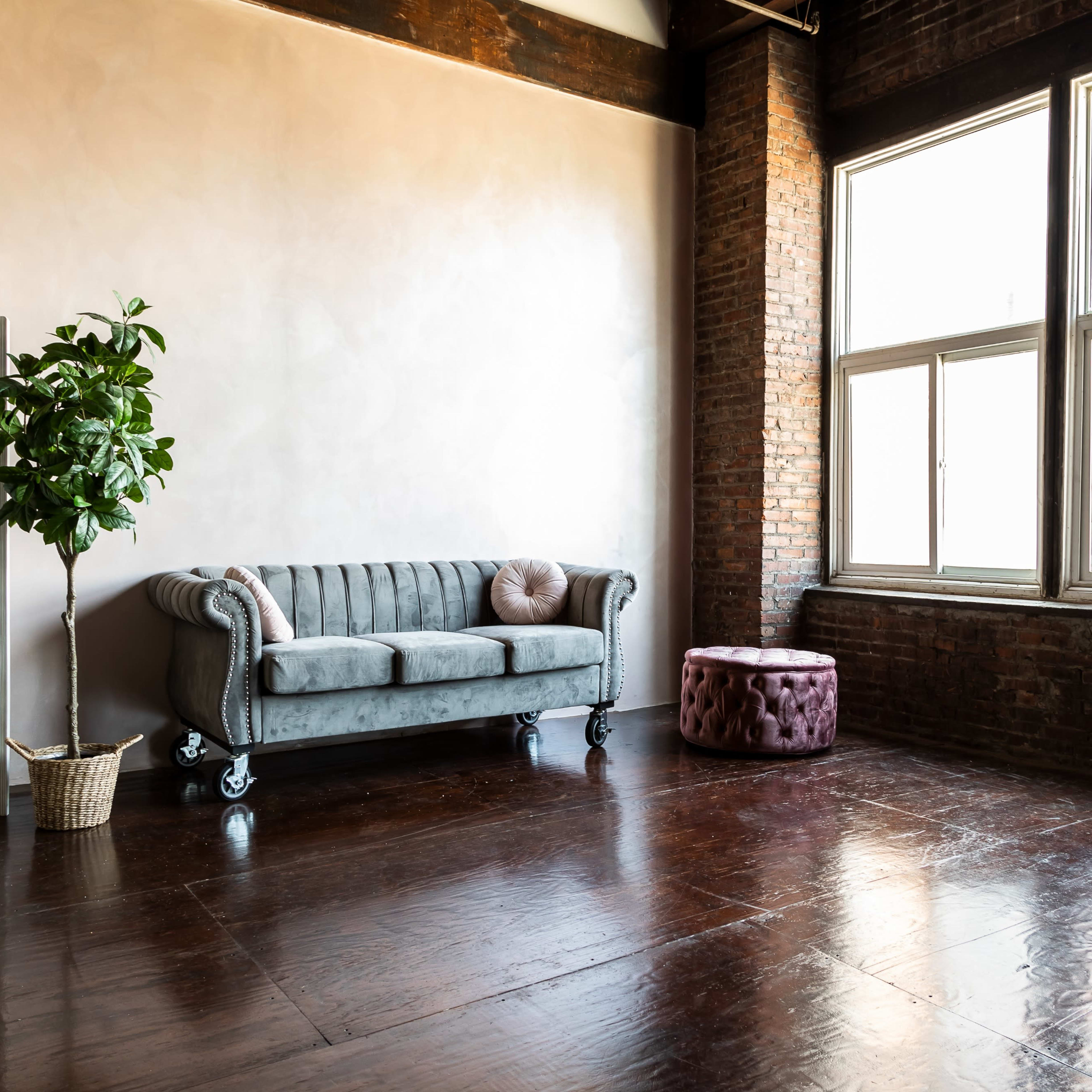 10 Best Industrial Venues for Rent Near Me | Peerspace