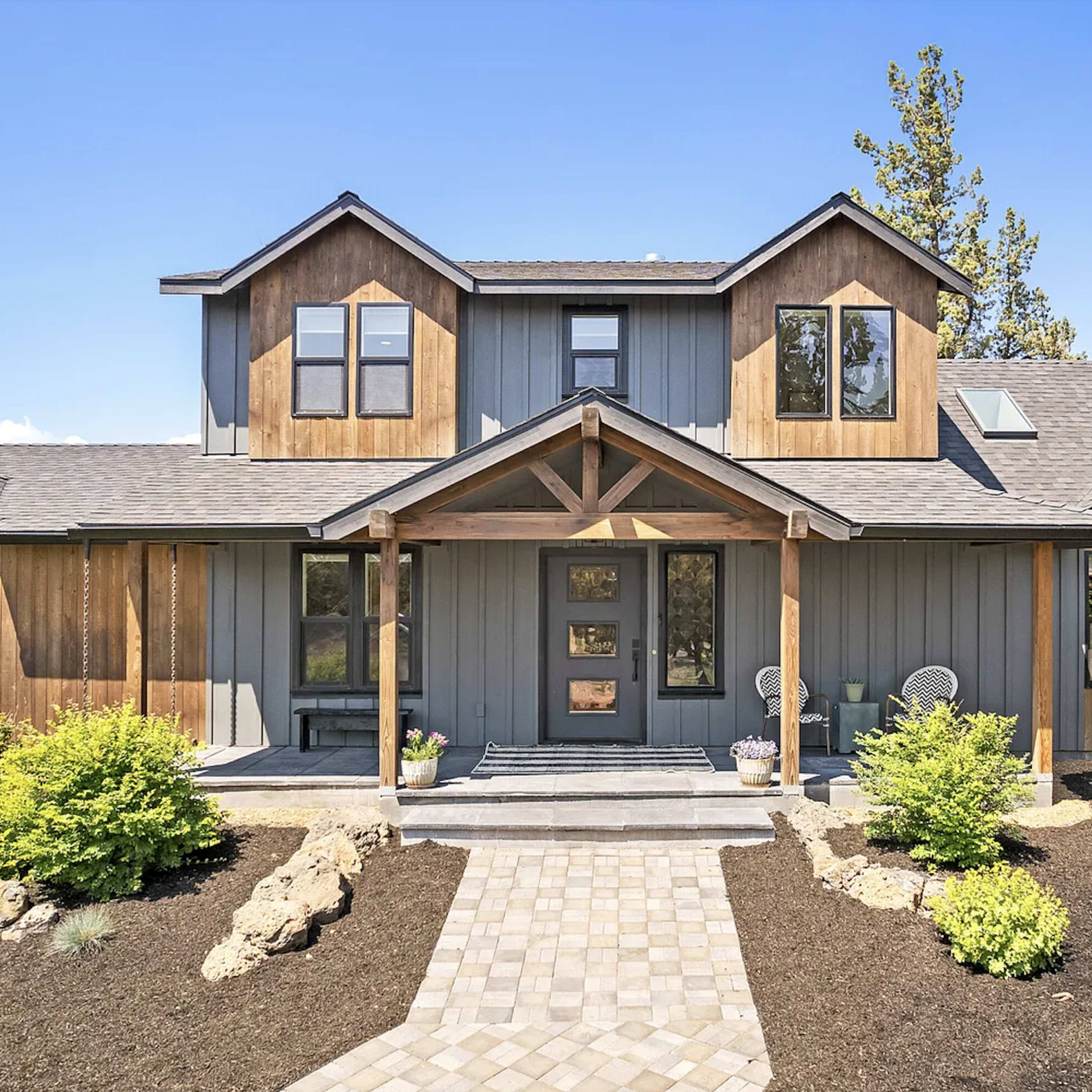 4 Best Meeting Rooms for Rent in Bend, OR | Peerspace