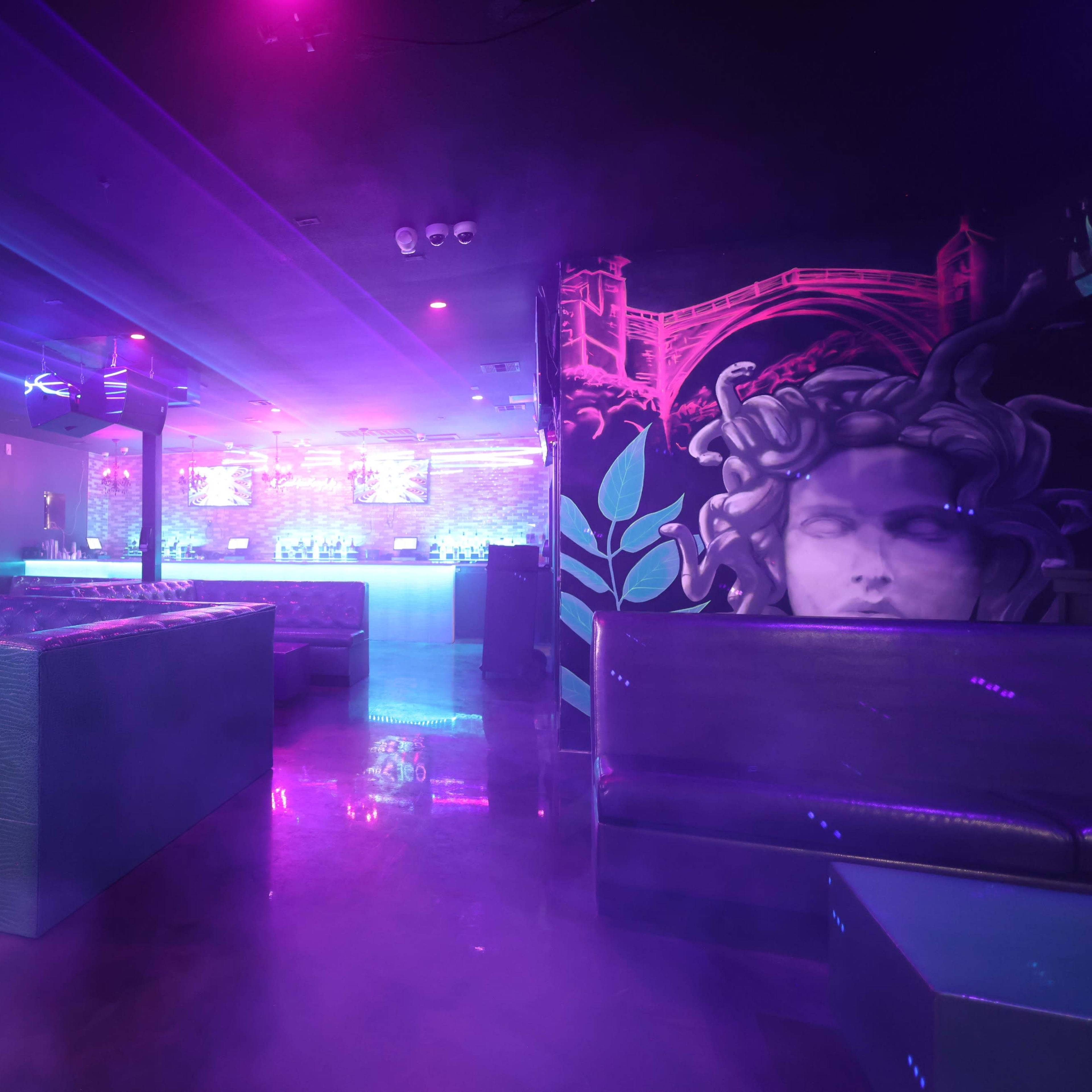 13 Best Clubs In Las Vegas, NV | Peerspace