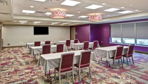 Top 10 Corporate Event Venues Near You | Peerspace