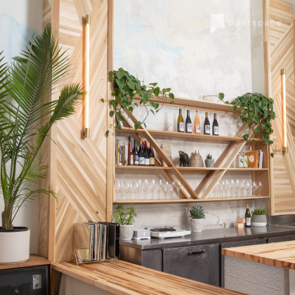 Top 10 Cocktail Party Venues Near You | Peerspace