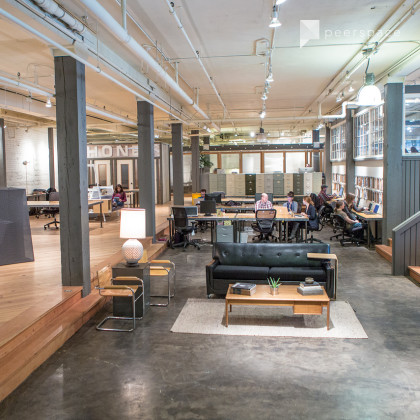 Top 10 Job Fair Venues Near You | Peerspace