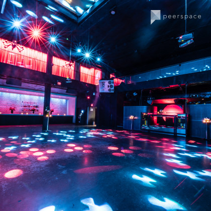 Unique clubs for rent | Chicago, IL | Peerspace