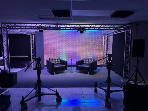 Studio in Toronto, Toronto | Production | Peerspace