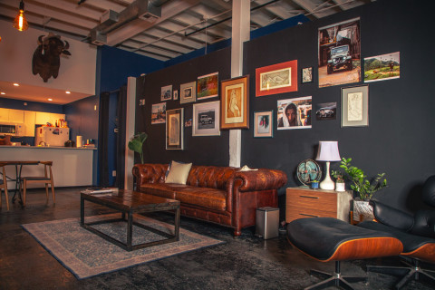 Stunning 3,000 Sq Ft Vintage Industrial Loft with Natural Light ...
