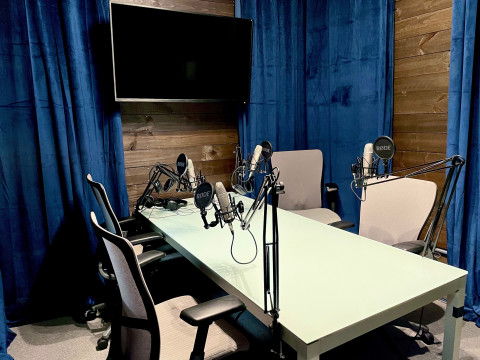 Pro Video Podcast/Vlog Studio in RiNo, Denver, CO | Production | Peerspace