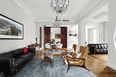 Glamorous New York Style apartment, Potts Point | Production | Peerspace