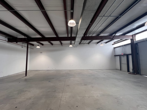 Spacious & Private Warehouse for Filming and Photo Shoots, tomball, TX ...