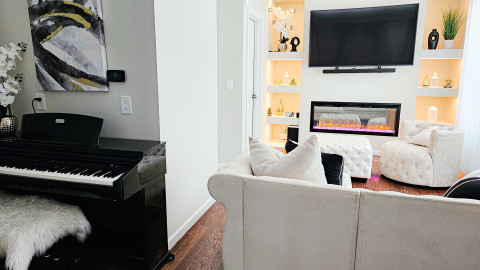 A-Luxespace | Modern Luxury Content Creative Studio Apartment, Freeport ...