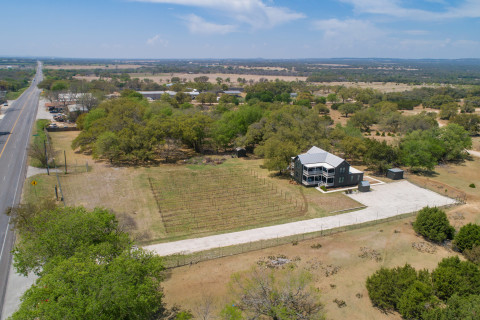 Texas Hill Country Farmhouse Tucked Away in a Boutique Vineyard, HYE ...