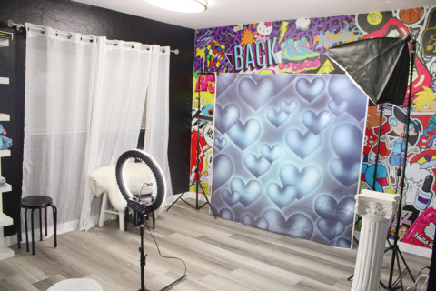 Fun Nostalgic Photo Studio with attached Office, San Diego, CA ...