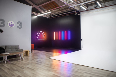 Multiple Sets for Videography & Photography // Cyclorama Wall , RGB ...