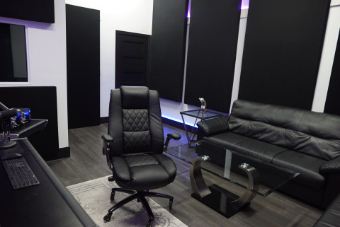 The Raven Room, Austin, TX | Production | Peerspace