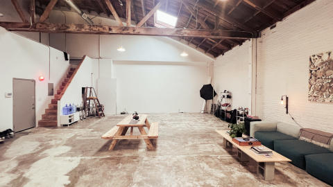Arts District Modern Warehouse Studio, LOS ANGELES, CA | Off-Site ...