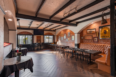 The Royal Falconer Pub & Restaurant | Banquet Room in Redlands CA ...