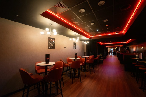 Live Lounge | Exclusive and Stylish Lounge & Bar, Hull | Off-Site ...