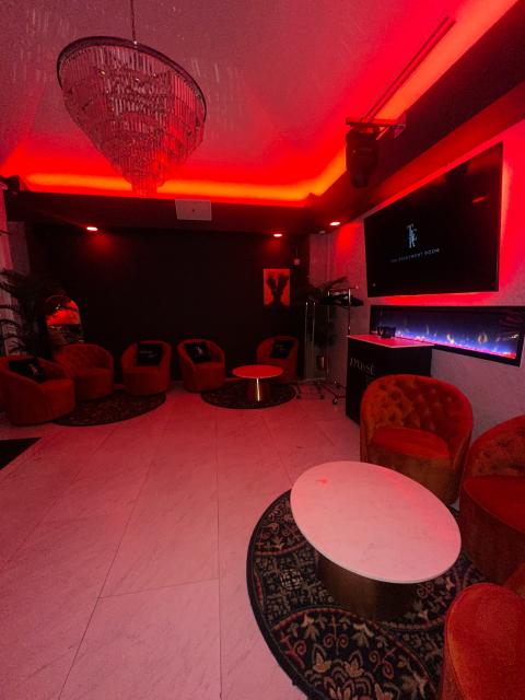 Intimate lounge located in the heart of Midtown, atlanta, GA ...