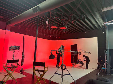 VYRE Live Studios - 2020 Bay Street | DTLA Professional Film, TV, and Photography Studio w ...
