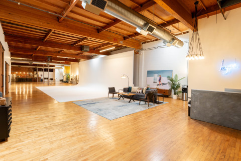 Amazing White Cyc Wall (Cyclorama) - Film, Video, Photo, Fitting Studio ...