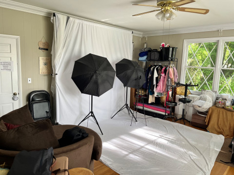 Private, Clean Studio Space with Beautiful Lighting and Hardwood ...