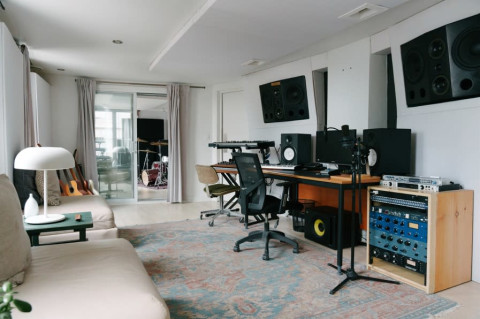 Cozy Music Recording Studio Downtown Toronto, Toronto | Production ...