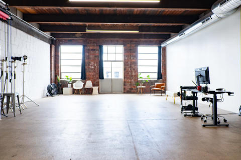 An Industrial Photo Studio With a Cozy Vibe, Buffalo, NY | Production ...