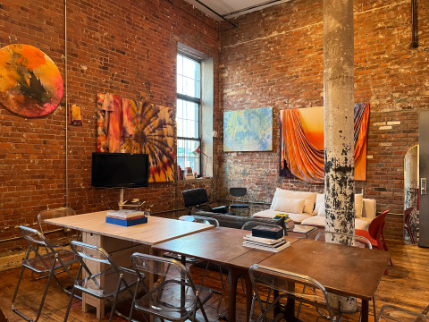 Artsy Studio Space Perfect for Photoshoots and Meetings, Ridgewood, NY ...