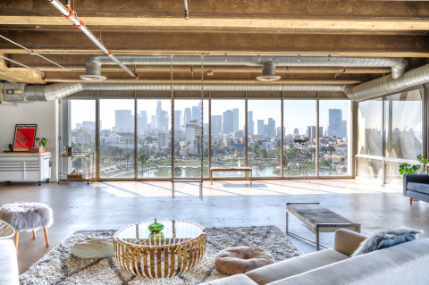 Modern Concrete Loft® with views of Downtown Skyline, Los Angeles, CA ...