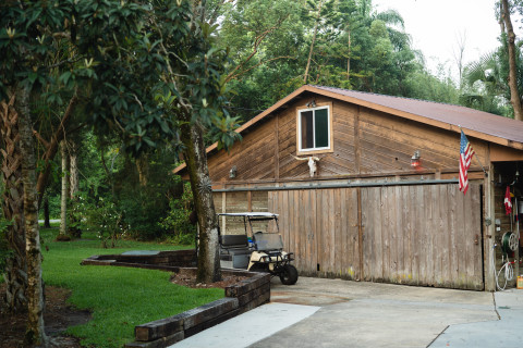 Lake House with Rustic Barn, Lake Mary, FL | Event | Peerspace