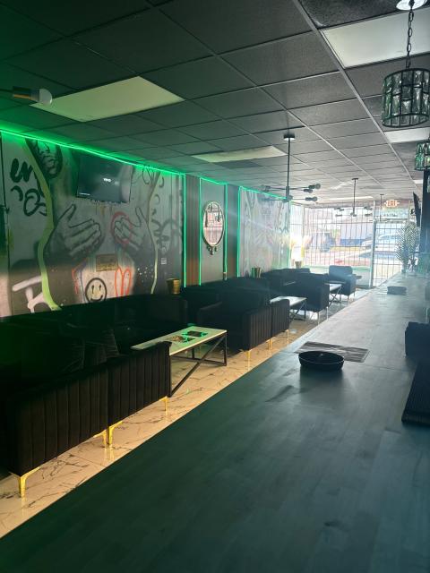 ELEGANT HOOKAH LOUNGE, Decatur, GA | Production | Peerspace