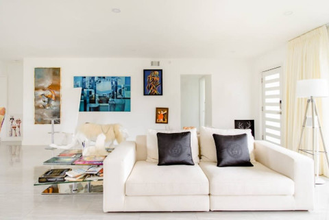 Modern Bright House in Between Miami and Fort Lauderdale, Miami, FL ...