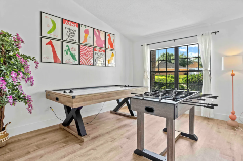 Luxury Corner Home | Arcade | Pool & Spa |, Davenport, FL | Event ...