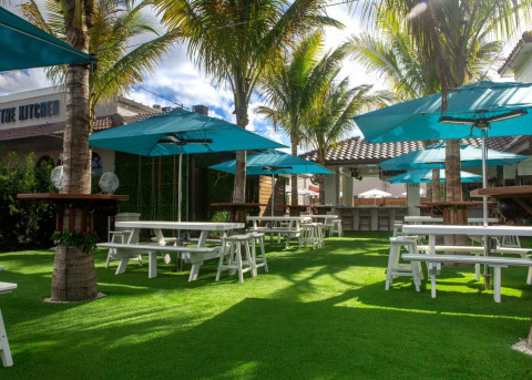 The Mini Bar | The Mini Bar – Unique Open-Air Event Space in Naples ...