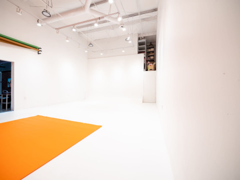 TMG Studios | Raleigh Large White Production Room for Videography ...