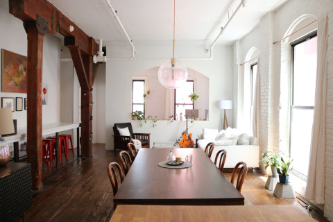 Stylish Loft w/ Exposed Columns & Beam, Brooklyn, NY | Production ...
