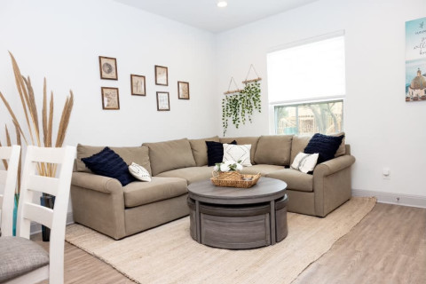 Point Venture Golf & Lake Travis Retreat with private beach and park ...