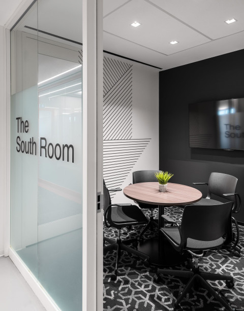 Professional & Modern 4 Person Meeting Room, Toronto | Off-Site | Peerspace