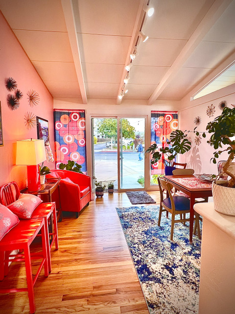 Beach town vibes with fine art, Santa Cruz, CA | Event | Peerspace