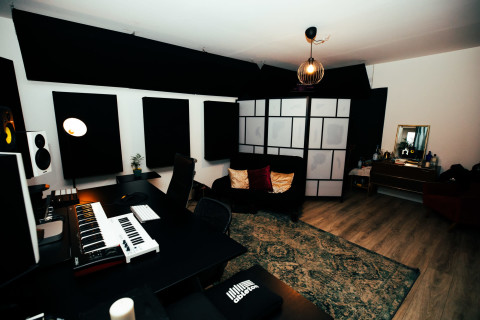 deep dive Studios Berlin | Professionelles & gemütliches Studio für ...