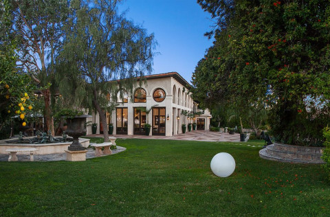 Skyline East Estate, The Hollywood Hills Garden Mansion, Los Angeles ...