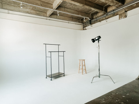 West Hollywood Photo/Video Studio | White Cyc wall, Seamless Backdrop ...