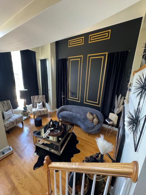 3 levels story in Chicago suburb, Hickory hill, IL | Event | Peerspace