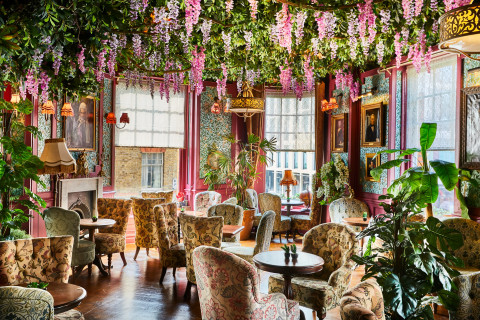 Fitzrovia's Floral Botanical Bar with Beautiful Interiors, London ...